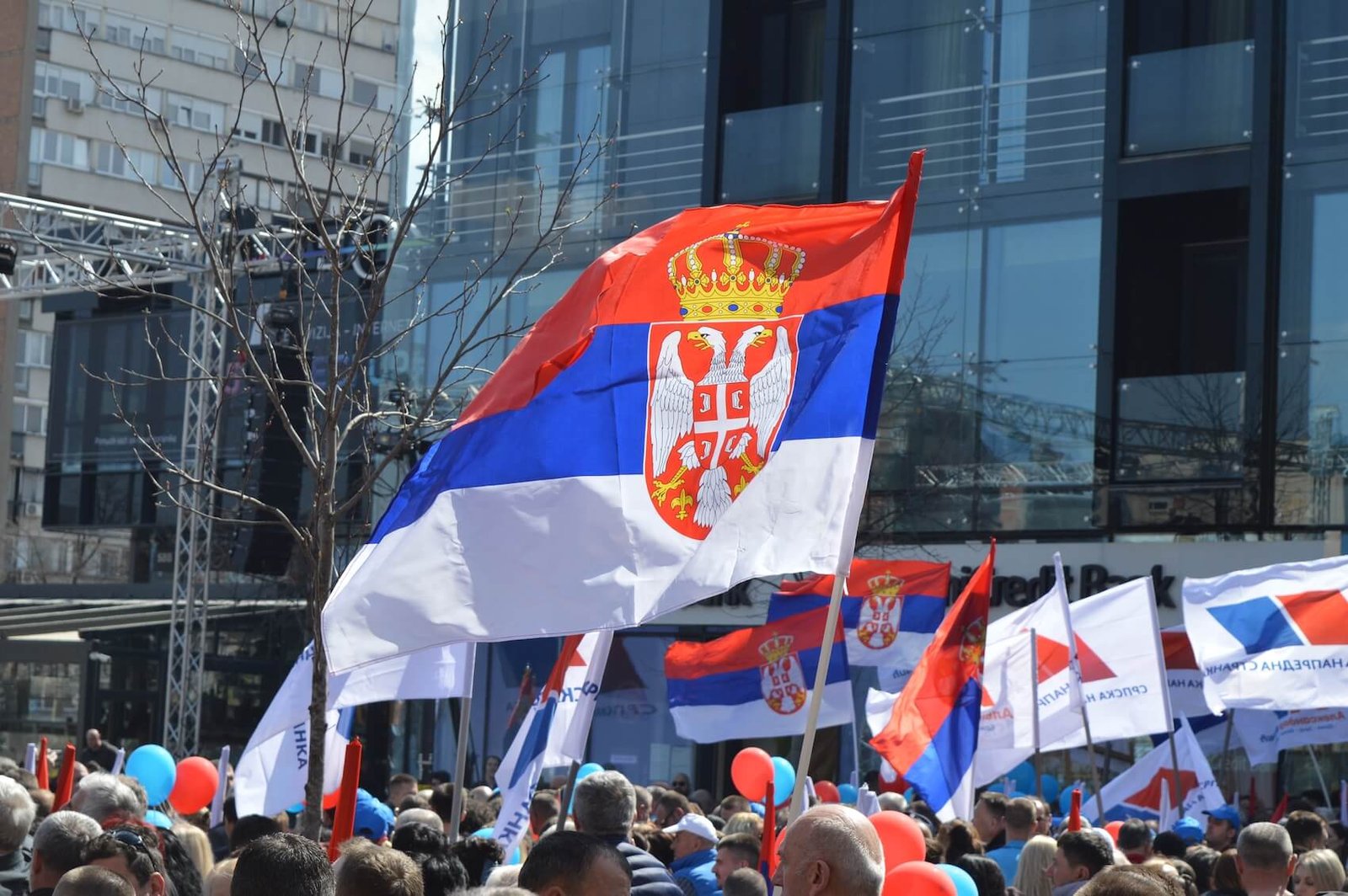 Balancing on a pin: Serbian populists, the European Union and Russia - ECPS