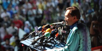 Anwar Ibrahim’s Civilisational Populism: The Gaza War and Malaysia - ECPS