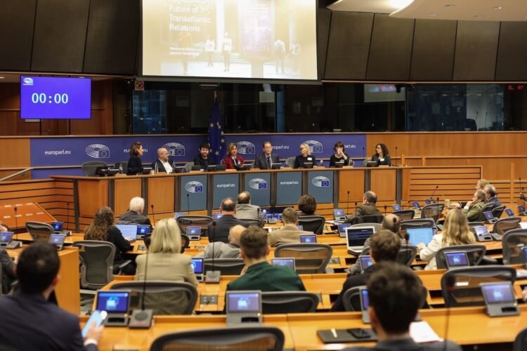 ECPS Panel at European Parliament: Populism, Trump, and Changing ...
